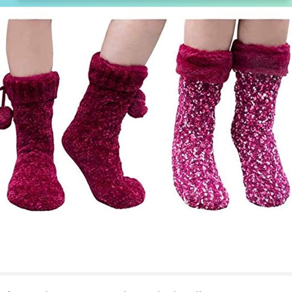 Jane and Bleecker | Accessories | Jane Bleecker 2 Pair Chenille Slipper ...